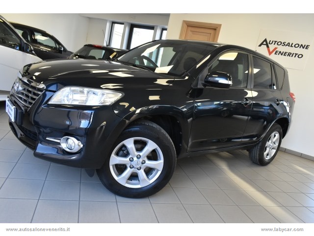 SUV Usato TOYOTA RAV4 Crossover 2.2 D-4D 150 CV Exclusive - San Michele ...